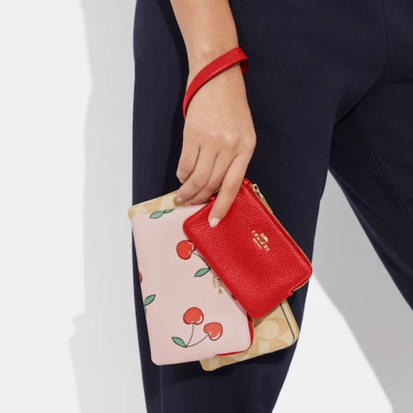 Coach | Bags | Corner Zip Trio Signature Canvas In Heart Cherry Print ...